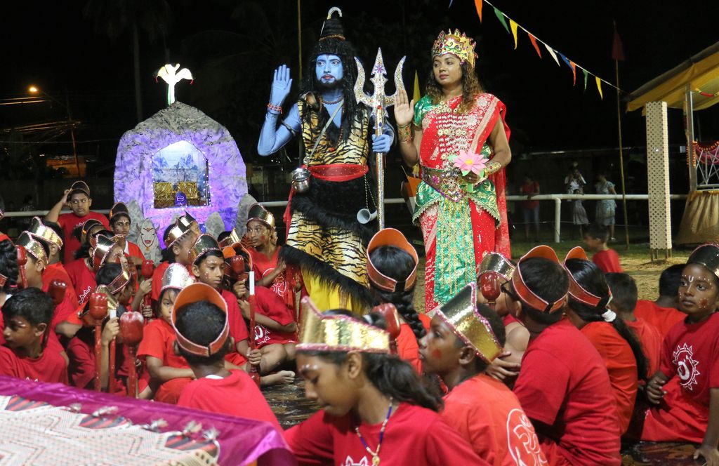 Sant Nagar Hindu Temple kicks off Ramleela celebrations - Trinidad Guardian