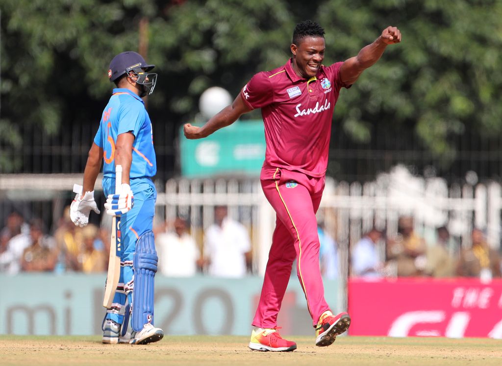 Cottrell, Hetmyer fetch big IPL $$ - Trinidad Guardian