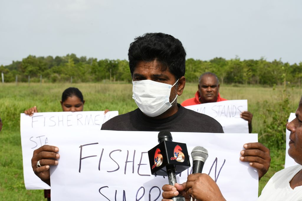 Villagers demonstrate for Ramona Ramdial's return - Trinidad Guardian