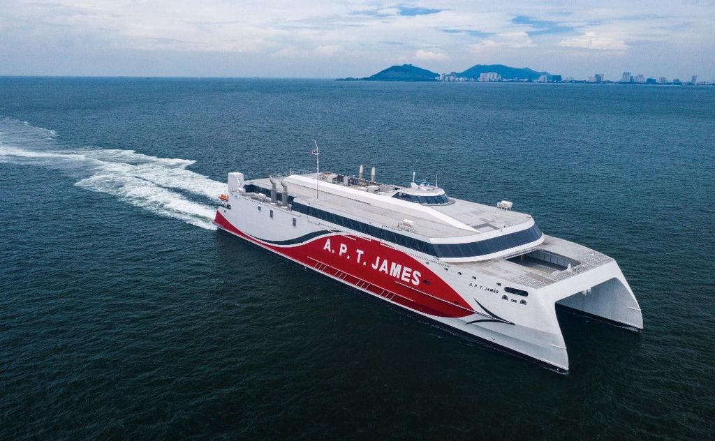 New ferry set sails for T&T - Trinidad Guardian