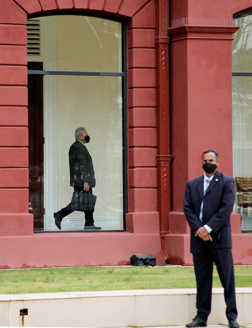 Tancoo: No confidence in an economy guided by Imbert - Trinidad Guardian