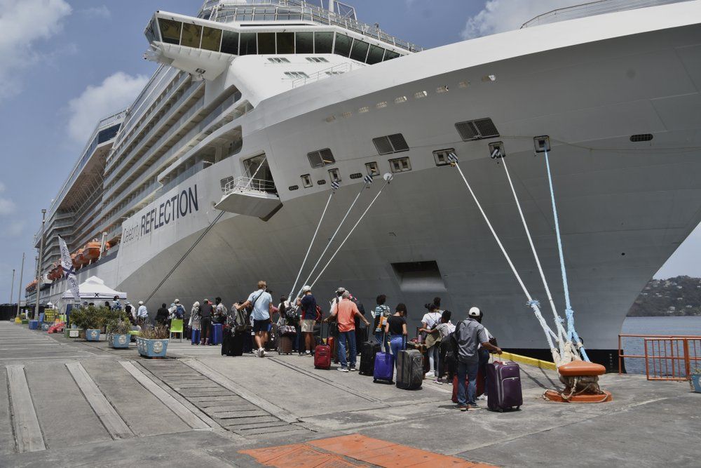 New blast at St Vincent volcano; cruise ship helps evacuees - Trinidad ...