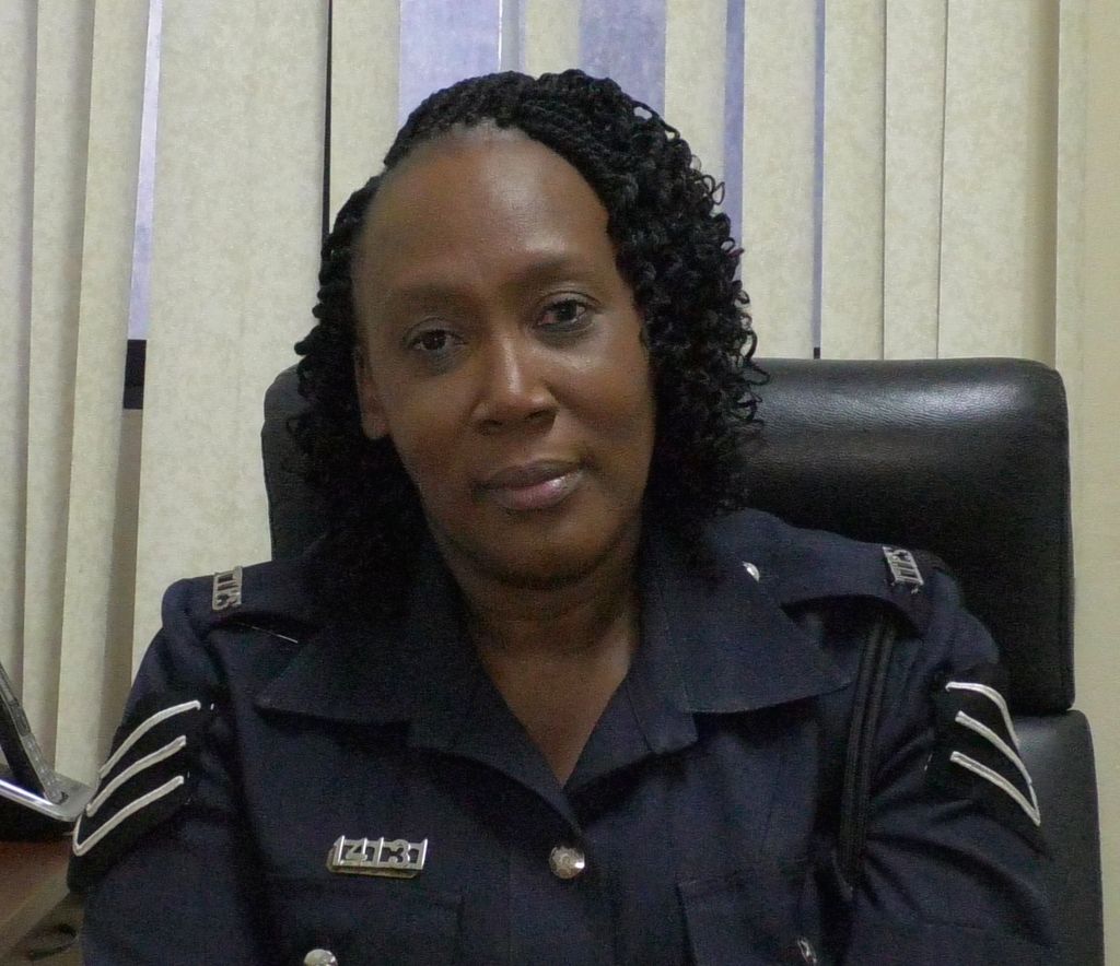 Tobago cop leads initiative to honour frontliners - Trinidad Guardian
