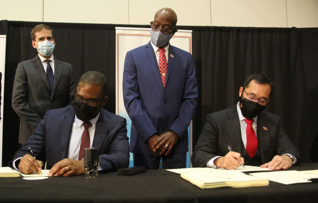 Shell/Government sign new Production Sharing Contract - Trinidad Guardian
