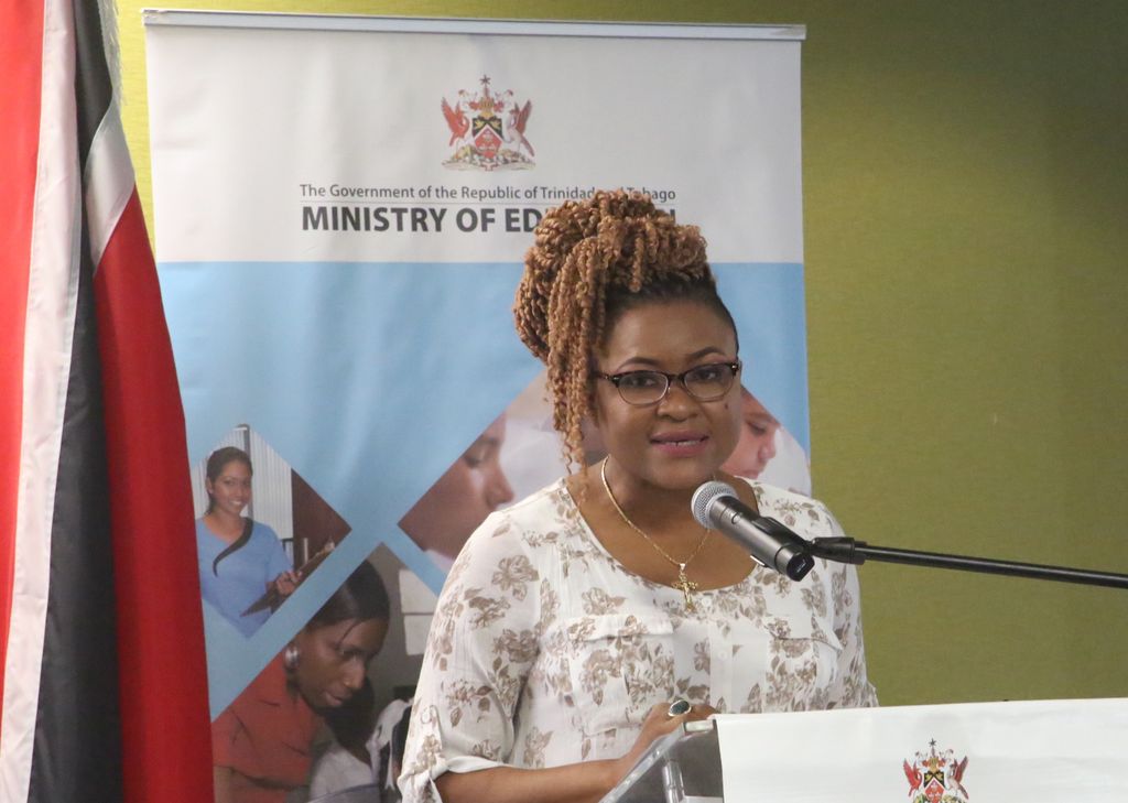Minister promises 7,000 laptops for schools - Trinidad Guardian