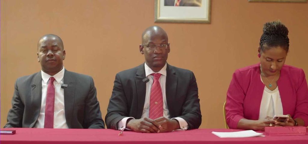 Former UNC senator crosses floor to PNM; says ‘factors’ pushed him out ...