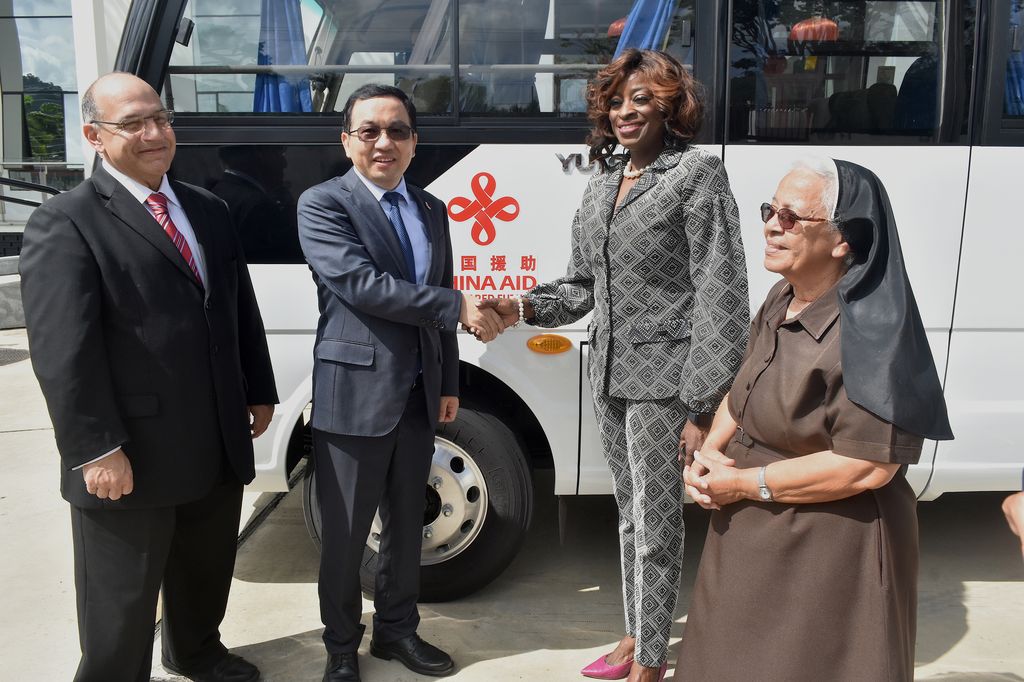 Chinese embassy donates bus to Lady Hochoy Home - Trinidad Guardian