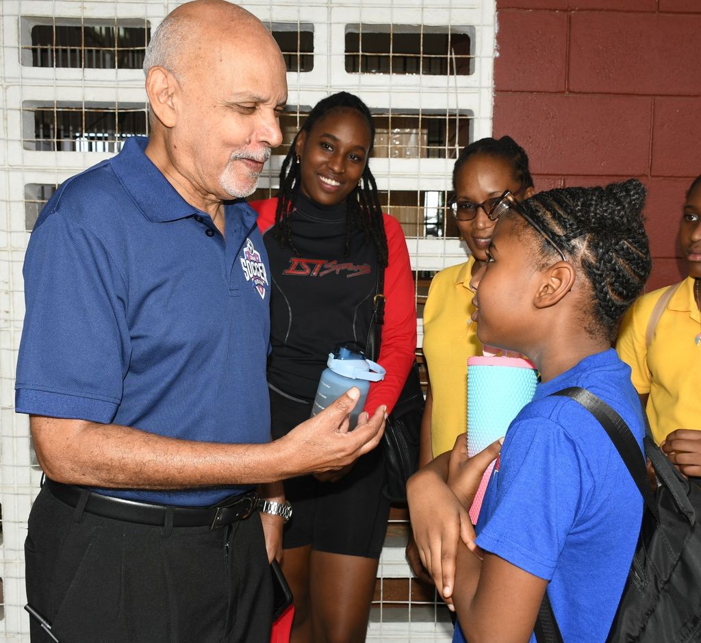 Pastor Dottin: Gangs recruiting in primary schools - Trinidad Guardian