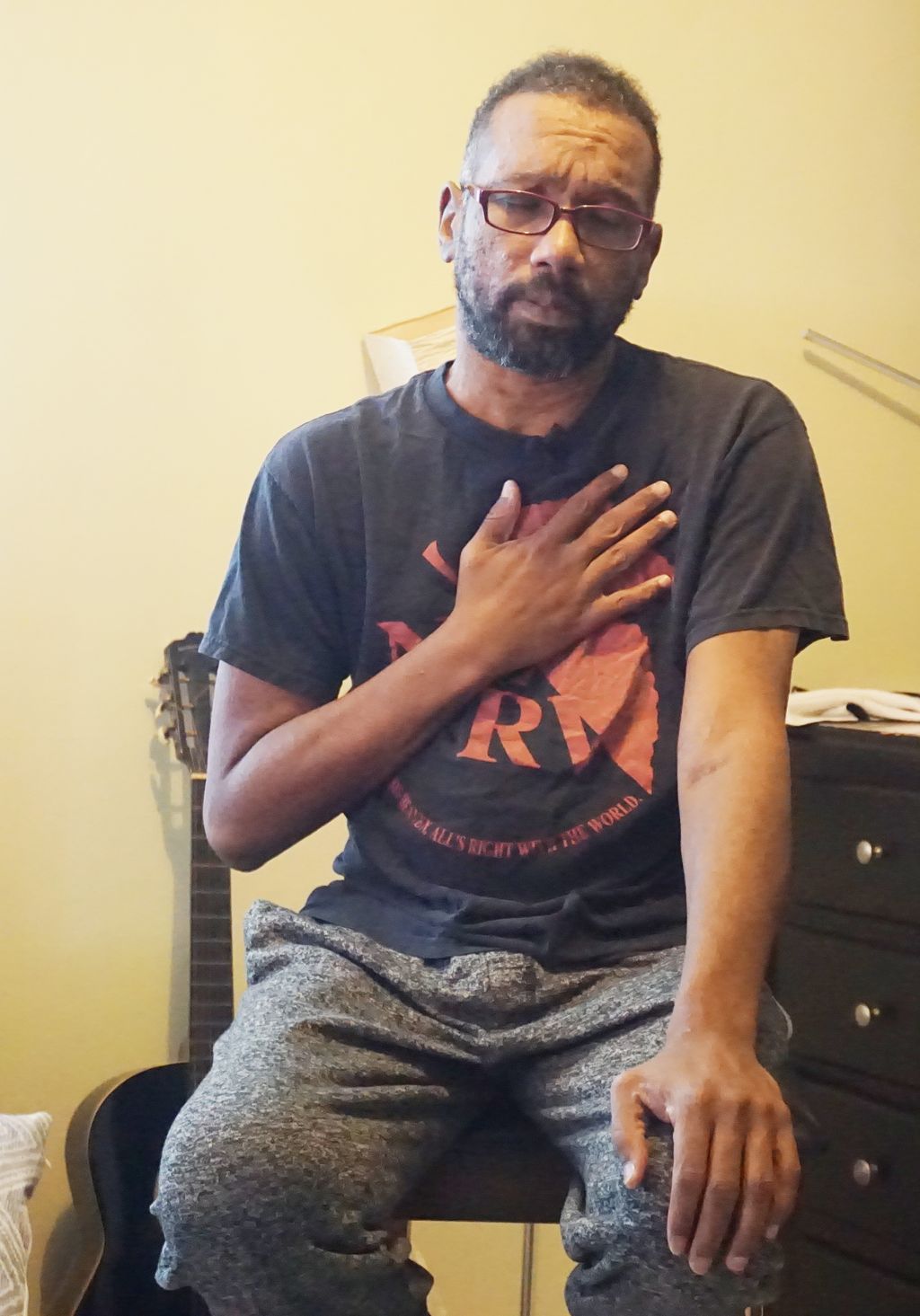 42-year-old Anderson Mitchell dies awaiting kidney transplant ...