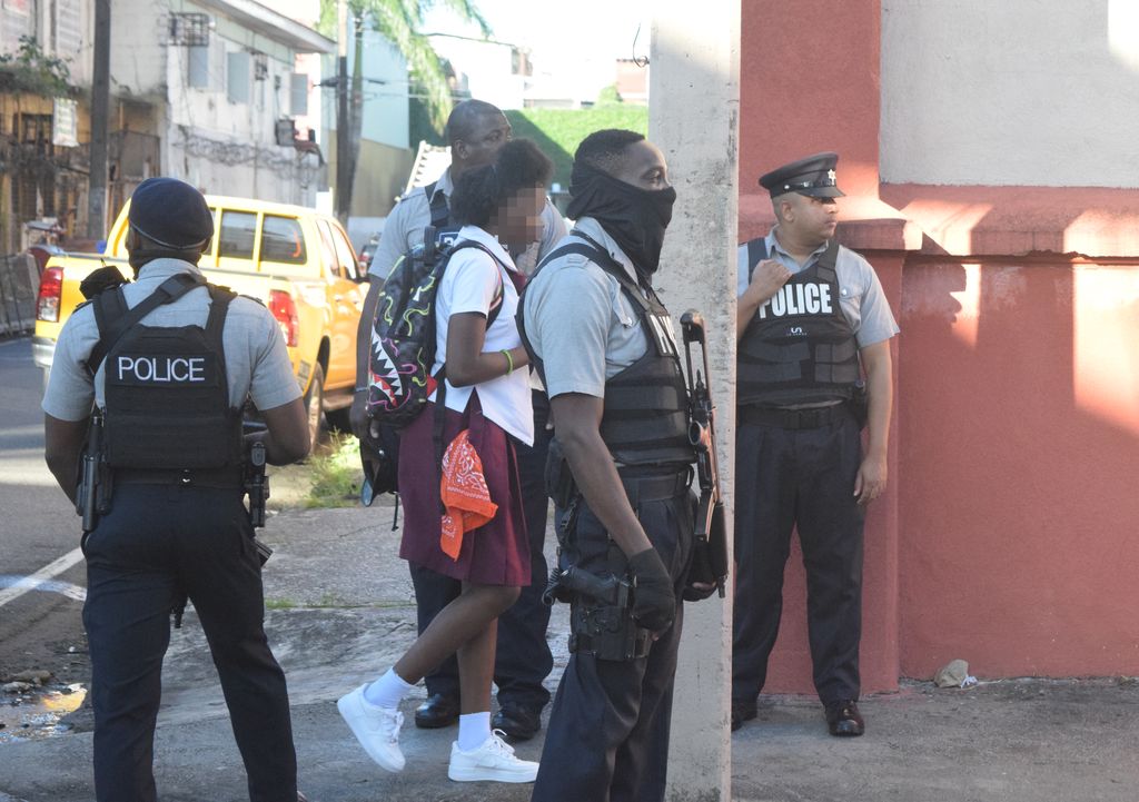 Cops net suspected gangsters, electricity thieves in raids - Trinidad ...