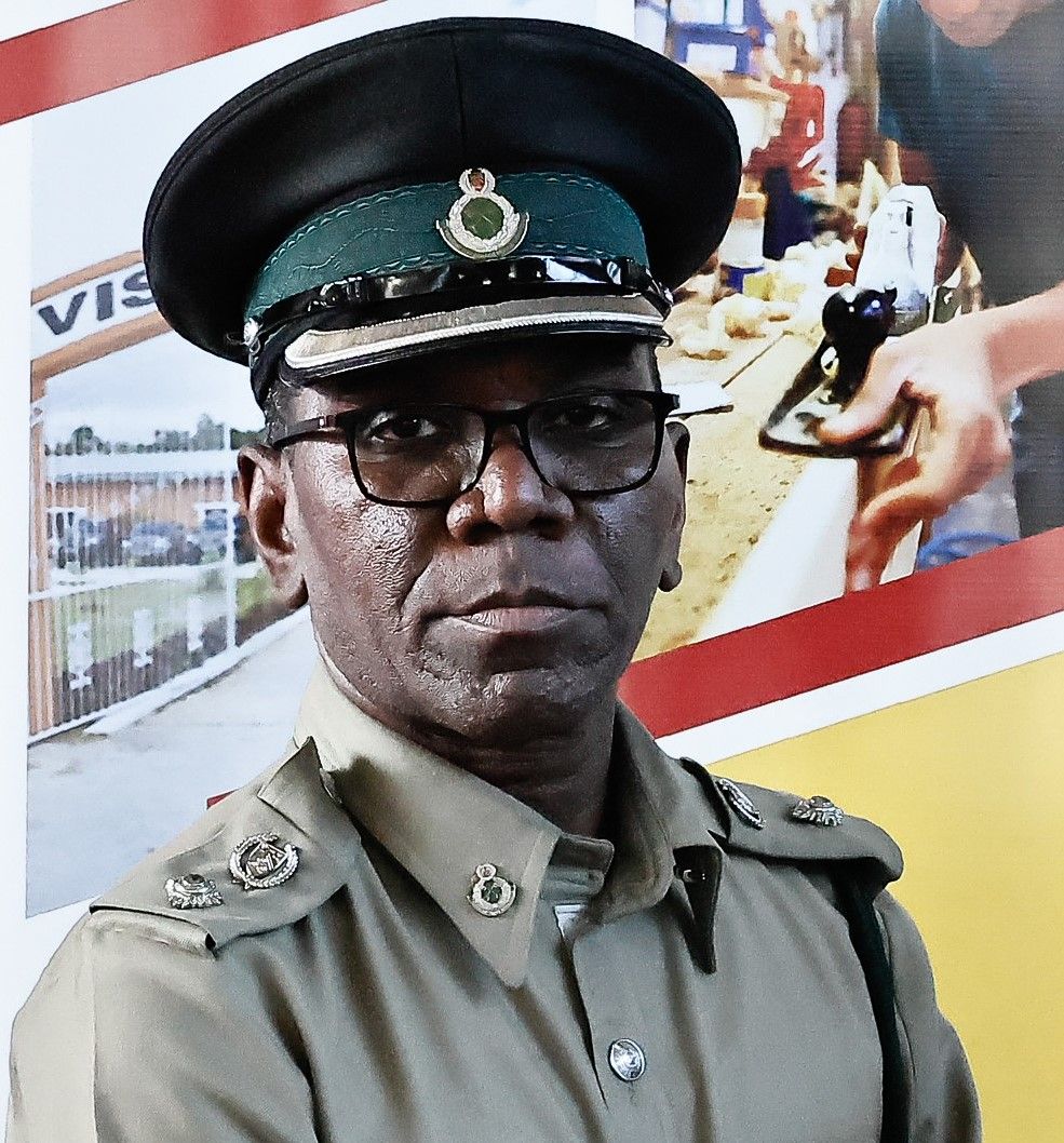 Prison officers slam top brass over silence during SoE - Trinidad Guardian