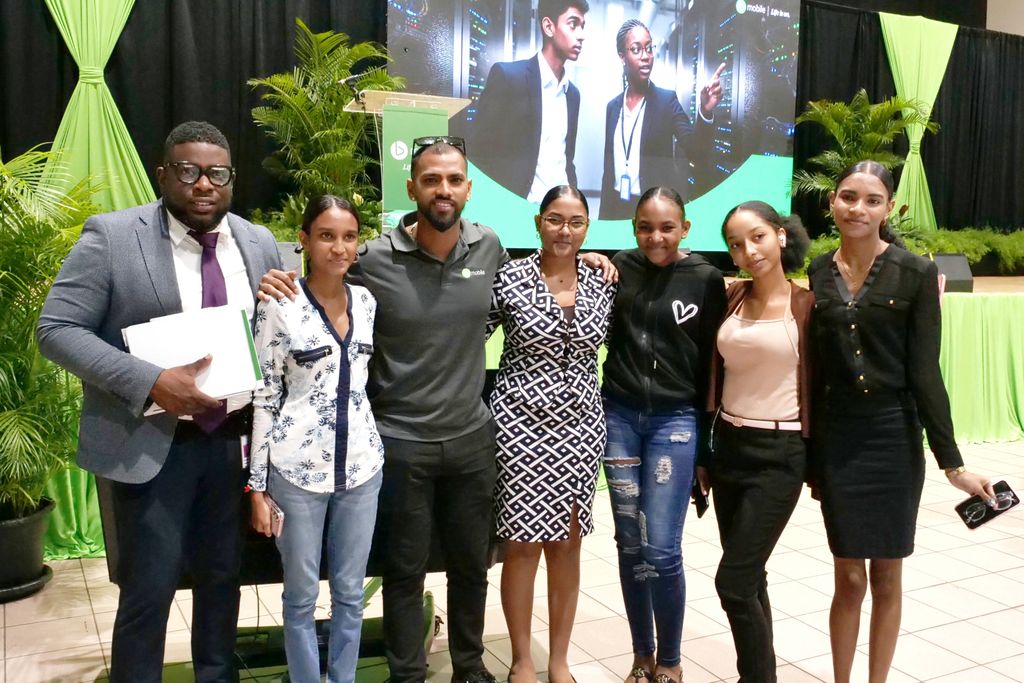 Pooran inspires TSTT trainees to dream big - Trinidad Guardian